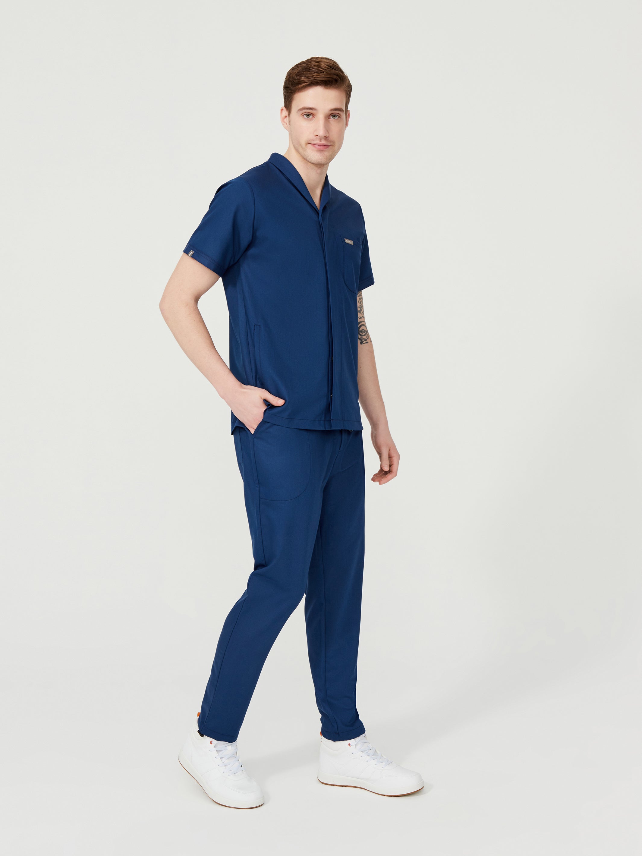 Cosa Tri® Night Blue Men's Scrub Set | Cosa Uniform Europe